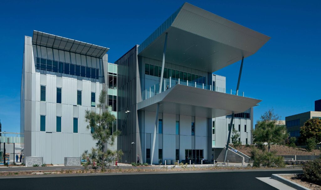 A New Model of Health Care - Metal Architecture