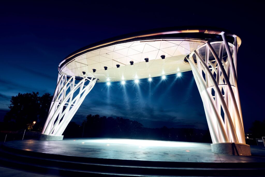 Lauridsen Amphitheater is a Dual-Sided Performance Stage - Metal ...