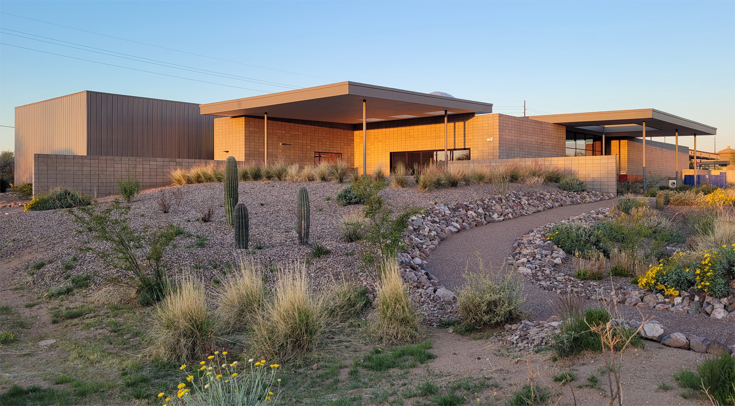 Innovative Desert Library - Metal Architecture