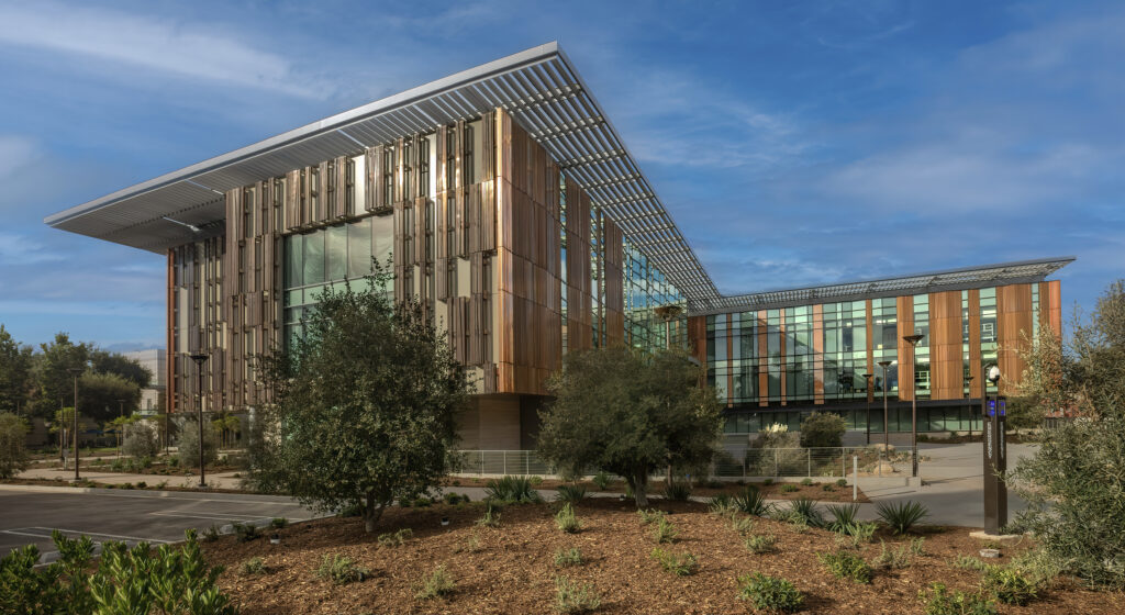 Endurance, Change and Vision: The Caltech Chen Neuroscience Research ...