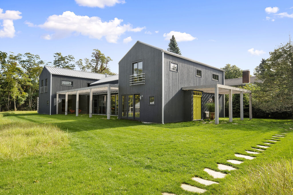 On the Right Path - Metal Architecture