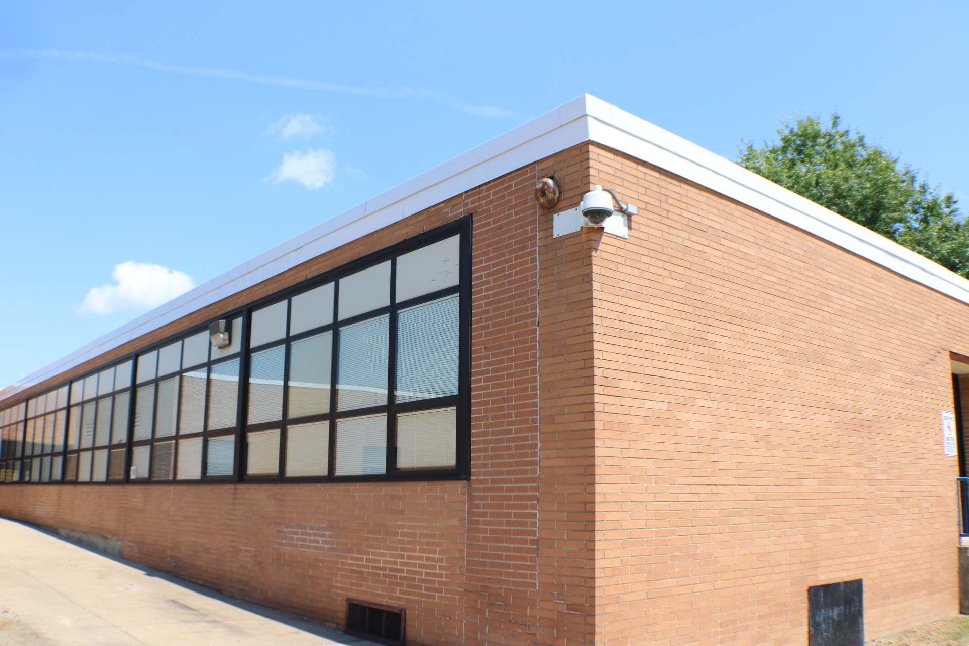 Philo Junior High School, Philo, Ohio - Metal Architecture